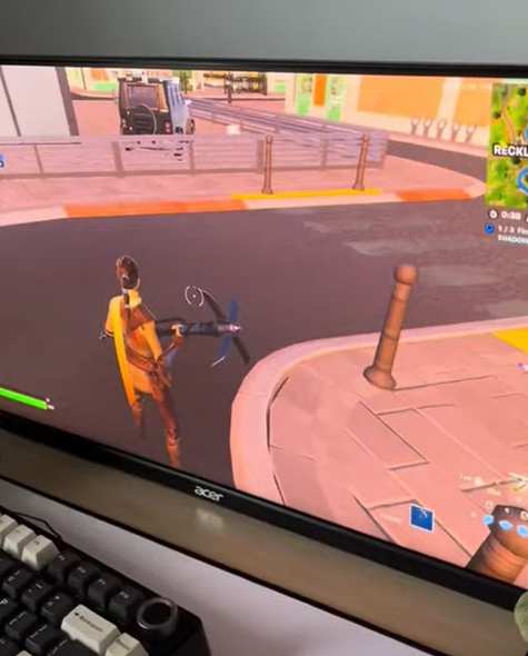 How to Choose Best Mini PC for Fortnite in 2025? – GEEKOM UK