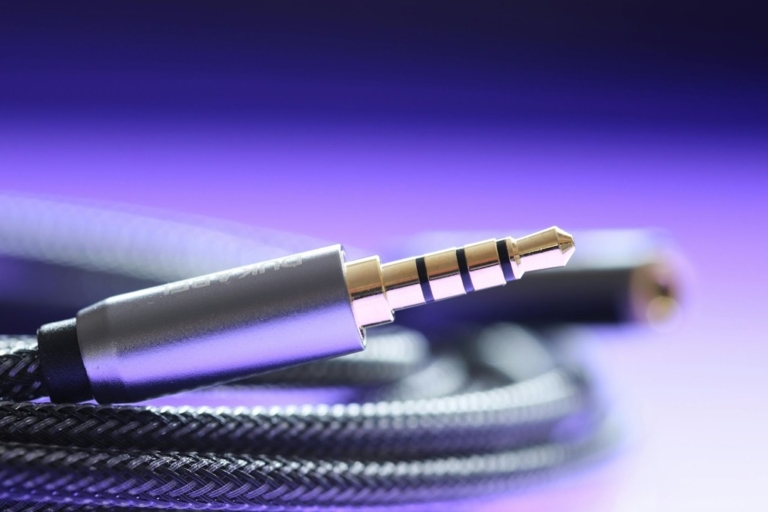 Understanding the Headphone Jack: Types and Uses Explained